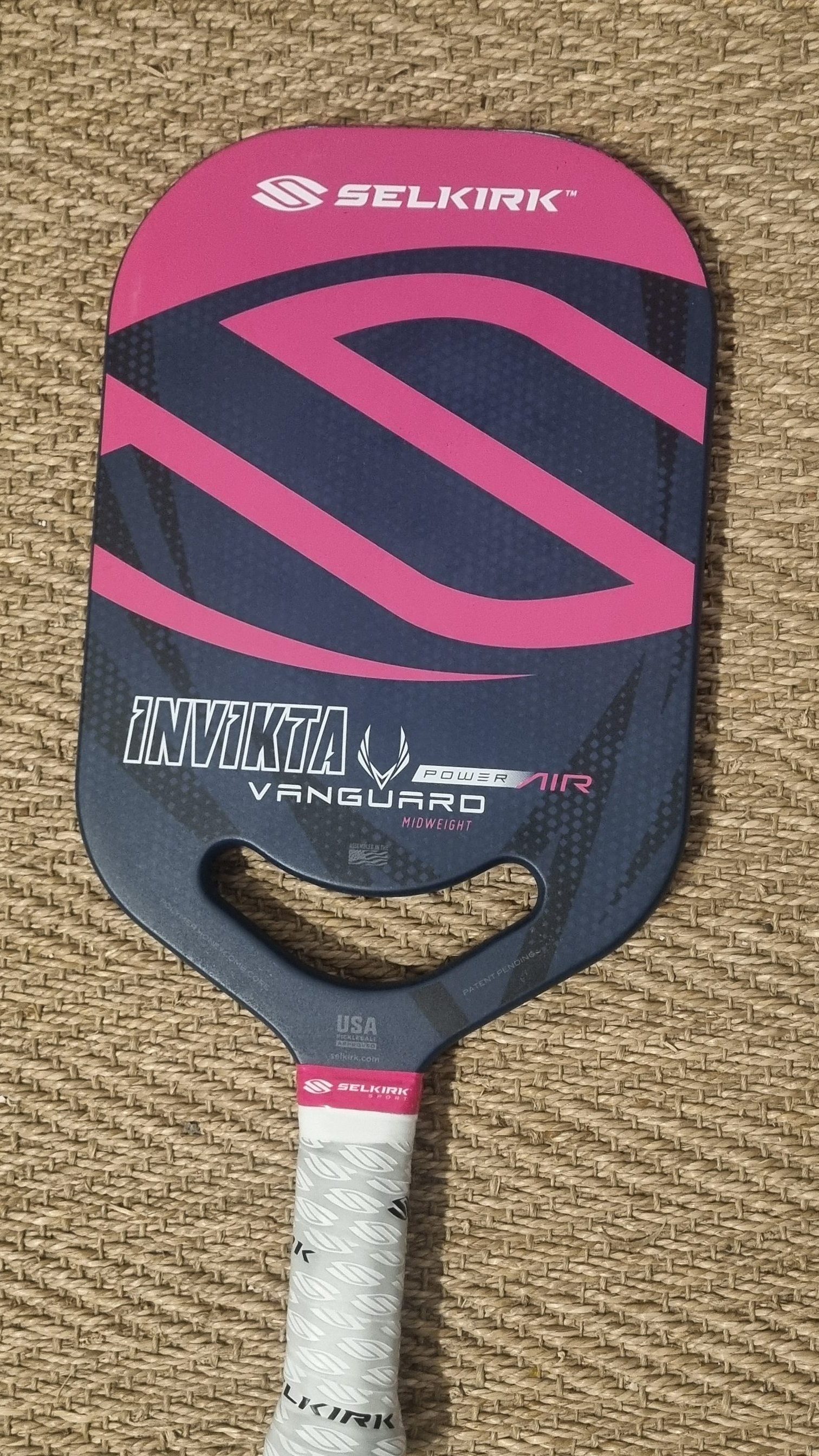 Selkirk Invikta Vanguard Power Air - Paddle Review - Grid Pickleball
